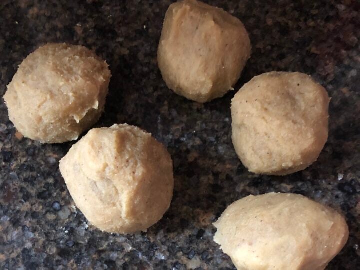 Puran Poli Recipe (Gujarati Vedmi/Vermi) - The Curry Mommy